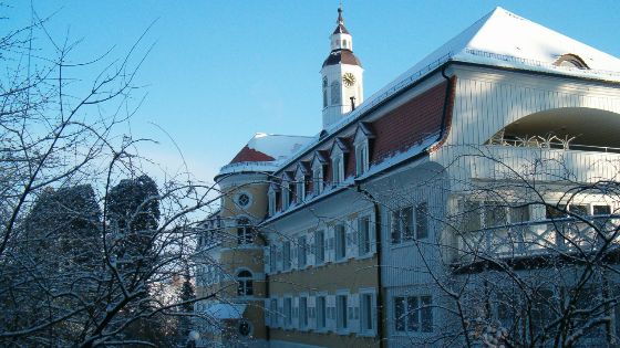 Single-Freizeit 2026/2027 mit AsB* - erf.de